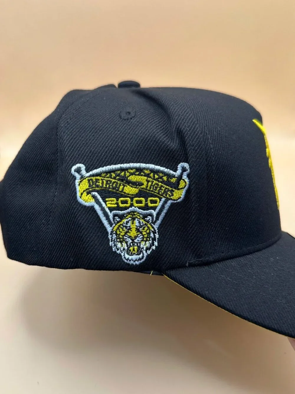 Accessories | Nwt New Era Detroit Tigers 9forty Adjustable Black Yellow ...